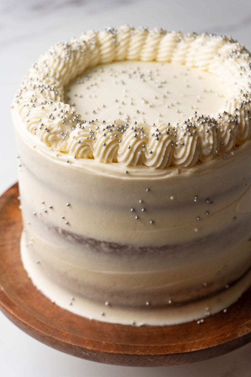Chocolate cake with cream cheese frosting - Sugar Pursuit