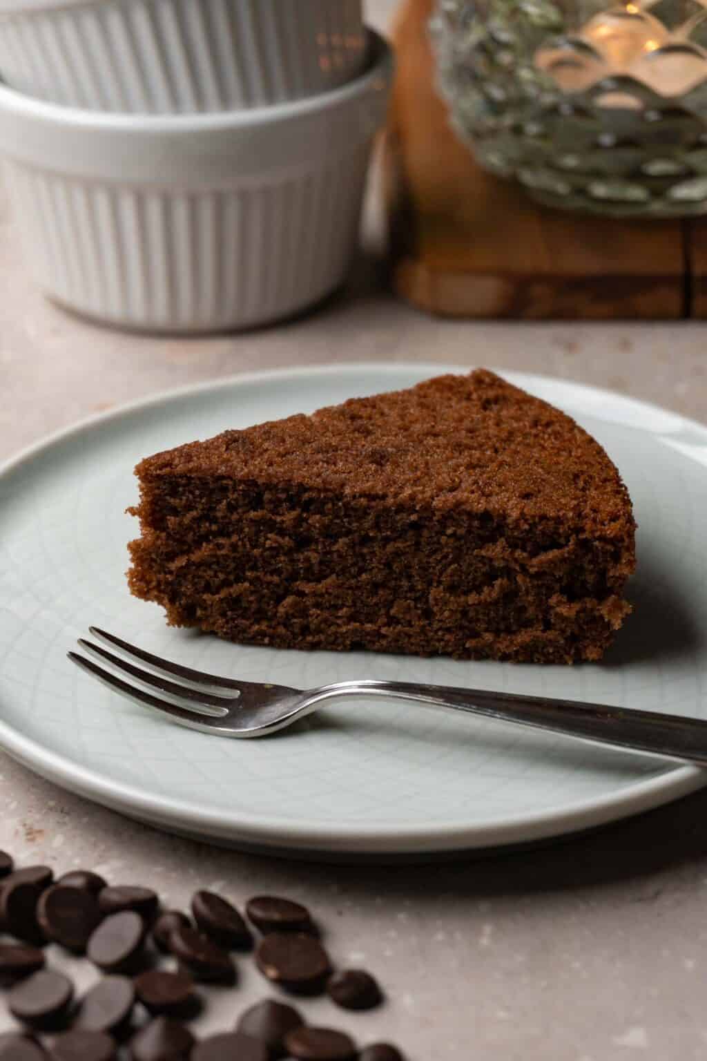 Chocolate sponge cake - Sugar Pursuit