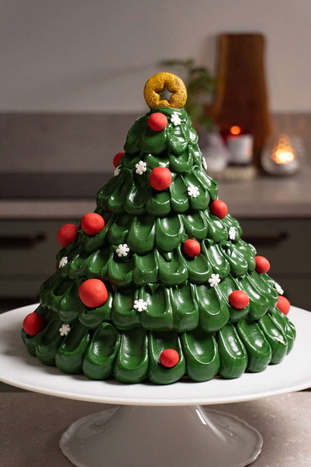 Christmas tree cake recipe - Sugar Pursuit